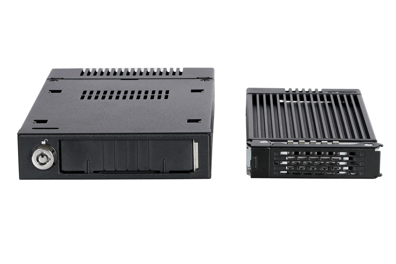 M.2 PCIe 3.0/4.0 NVMe SSD Mobile Rack for External 3.5” Drive Bay