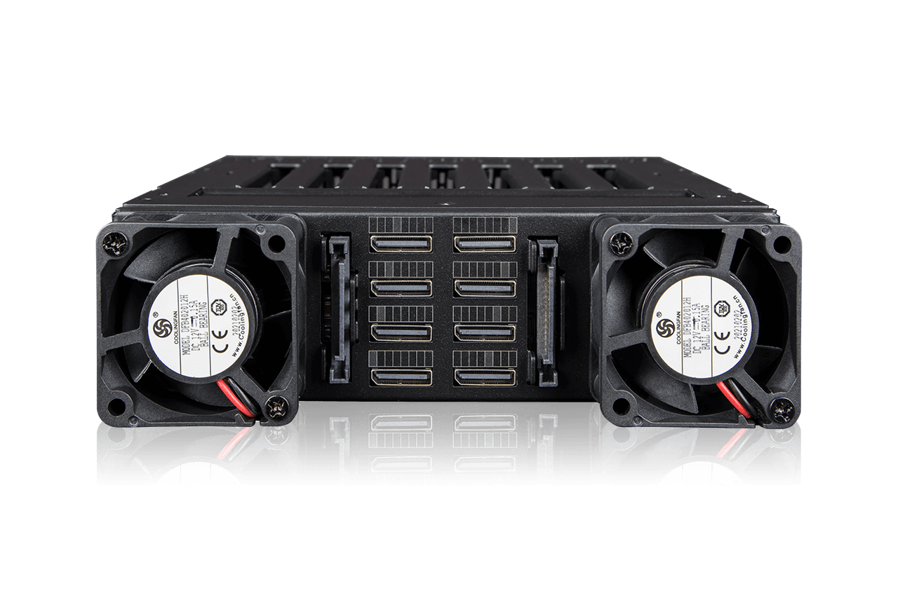 8 x M.2 NVMe SSD PCIe 4.0 Mobile Rack for 5.25" Bay with 8 x OCuLink